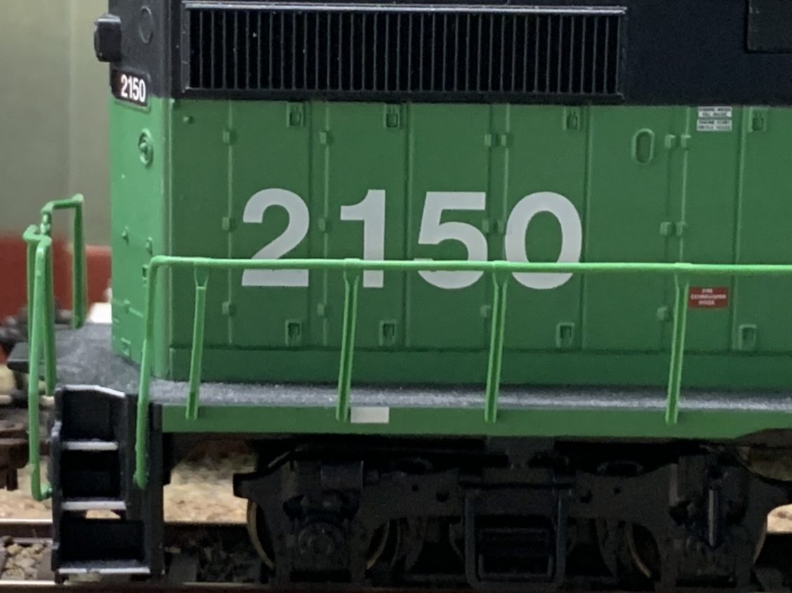 Atlas HO Silver GP38-2 BN 2150 DCC – THE INDUSTRIAL LEAD